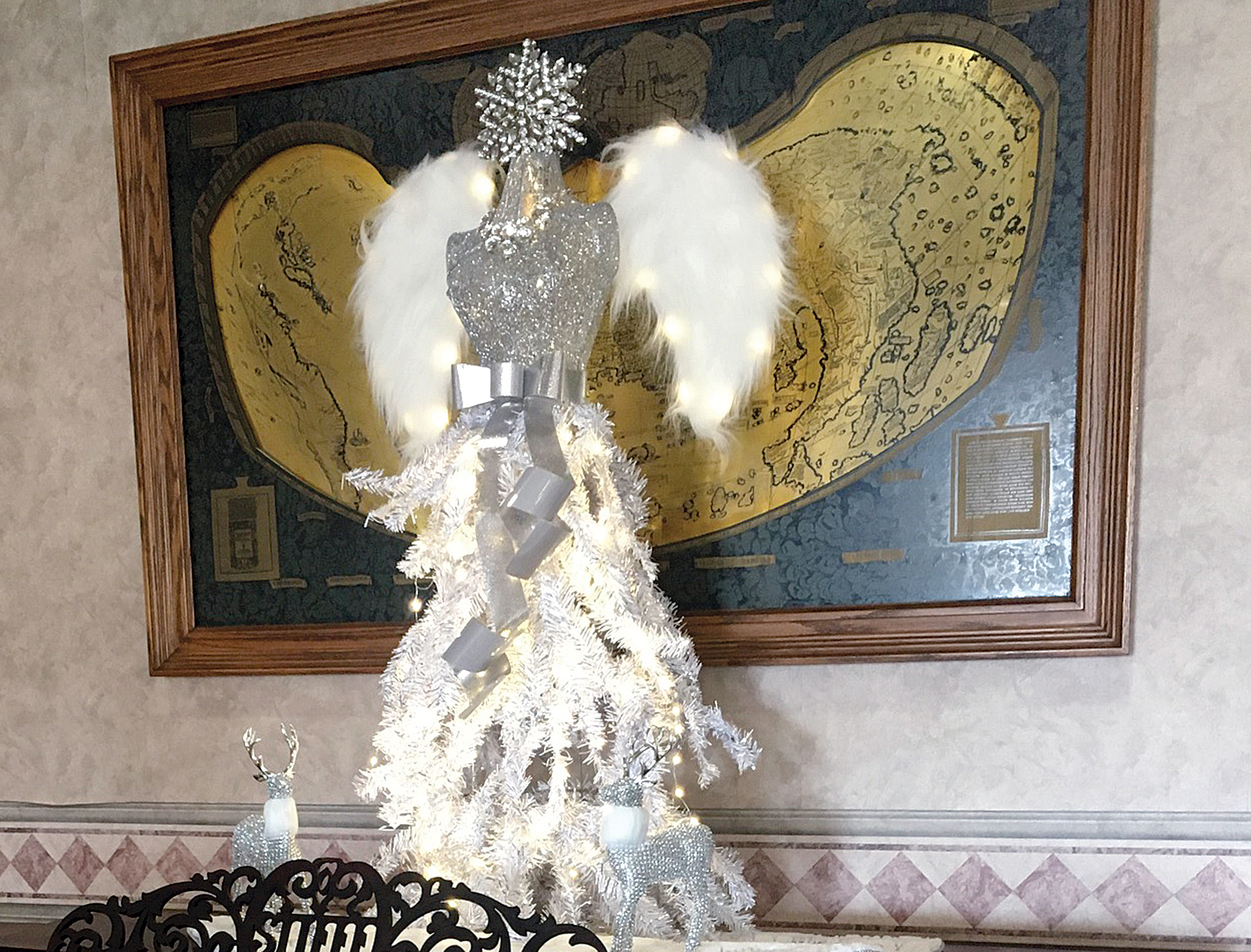 Special Decorations | News, Sports, Jobs - The Intermountain